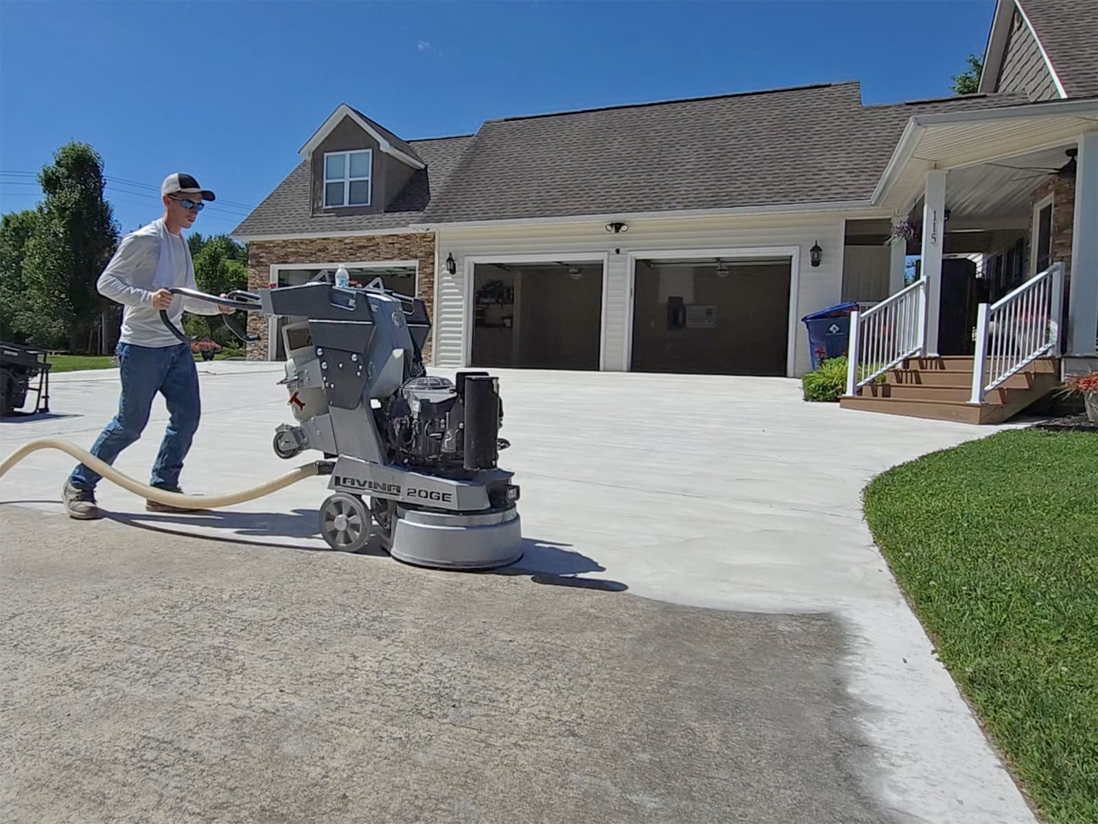 Epoxy Concrete Driveway Coatings Near Tennessee